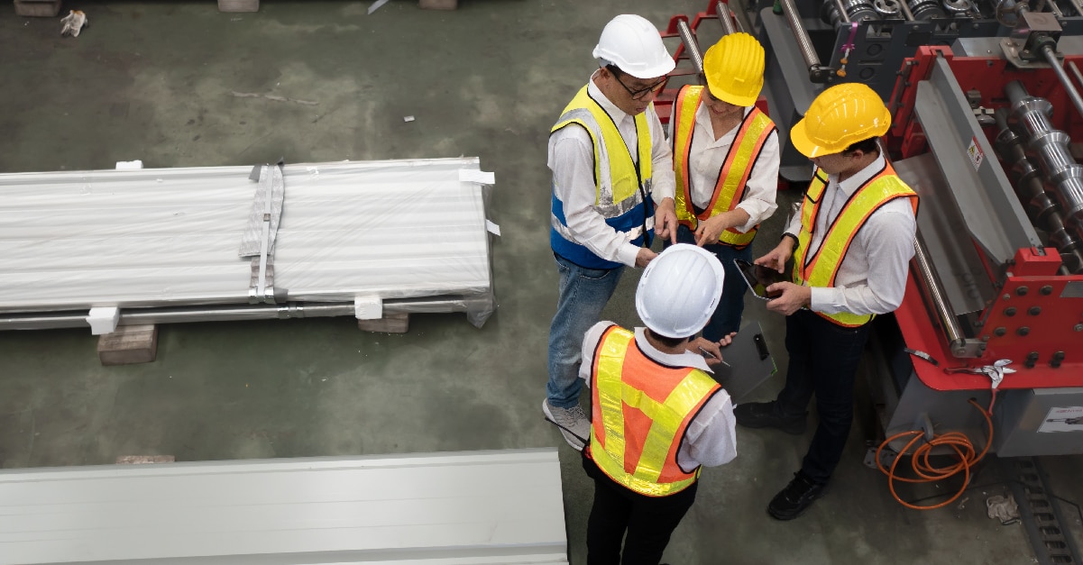 Construction of new factories in America is surging: The time is now to ...